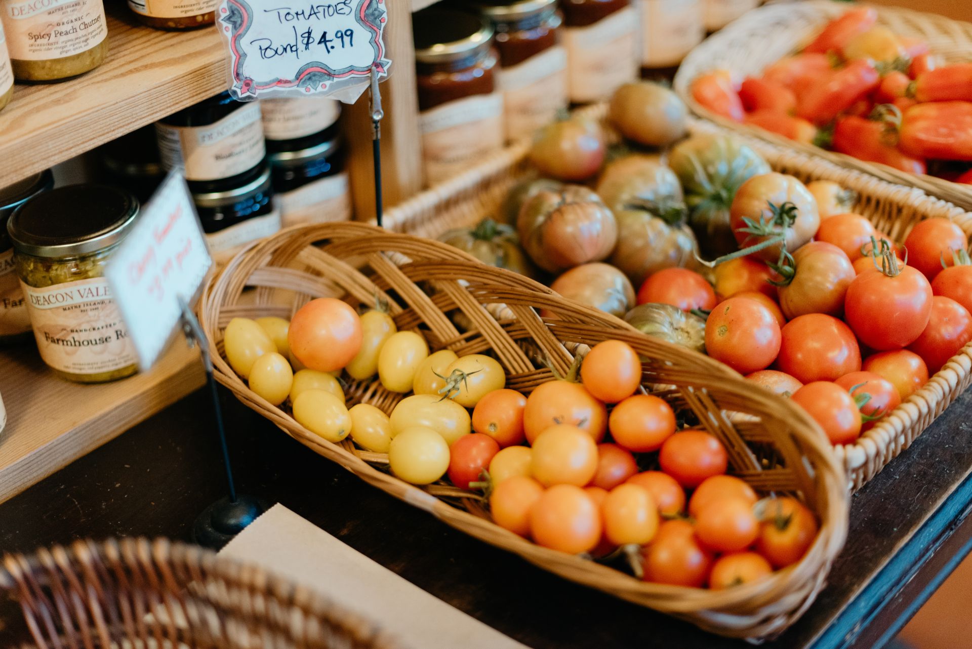 Picnic Perfect with Local Food from the Southern Gulf Islands